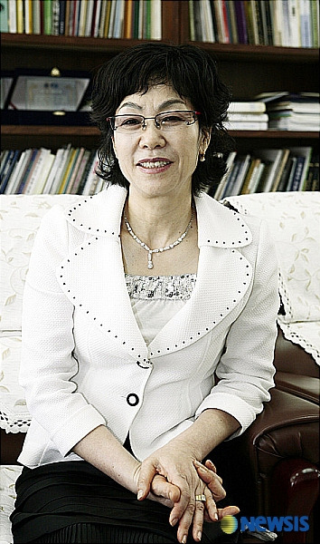 울산 장생포초등학교 한숙자 교장