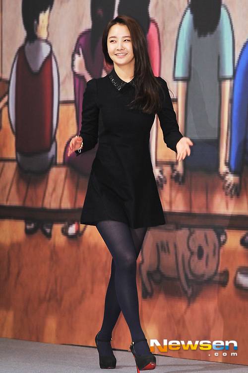 포토엔 달샤벳 우희 짧아도 너무 짧은 초미니 원피스