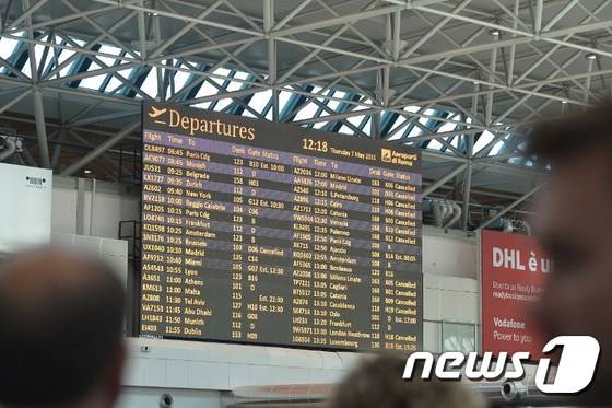 로마 다빈치 공항 인근 소나무숲 화재로 2시간가량 폐쇄