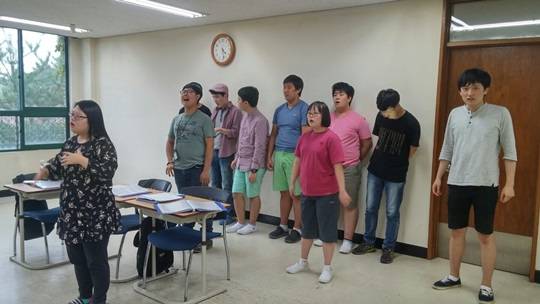 영혼 울리는 하모니 한국경진학교 고양퀸즈합창단과 합동 공연