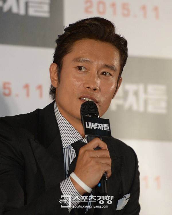 내부자들 이병헌 전라도 사투리 레슨 따로 받아영어보다는 낫겠지라고 생각