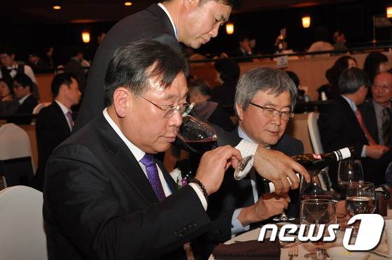 2015 보졸레 누보 와인 축제 햇와인 즐기세요