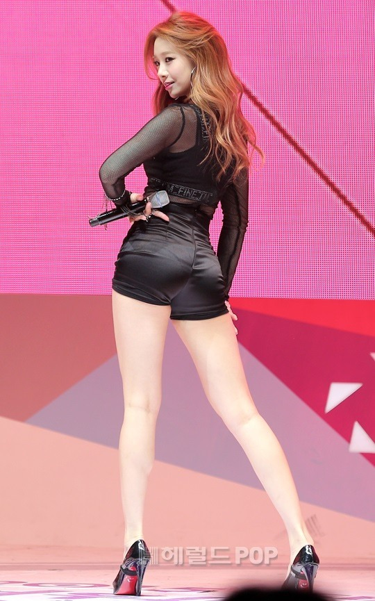 포토 베스티 유지 섹시한 뒤태