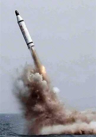 北, 신포 동북방 동해상으로 SLBM 1발 발사(상보)