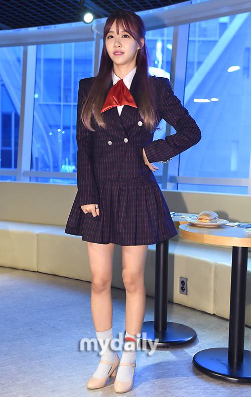 Md포토 크레용팝 엘린 교복 모델해도 되겠어