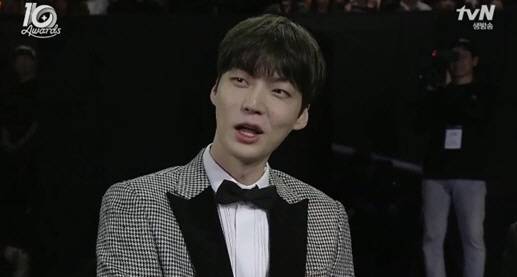 'tvN10어워즈' 안재현, 구혜선 시상자 깜짝 등장에 "여보 너무 사랑해"