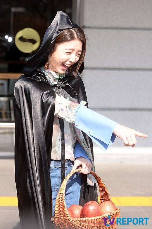 T포토 Lab 박명수 백설 공주로 웃기는 웃음 사냥꾼
