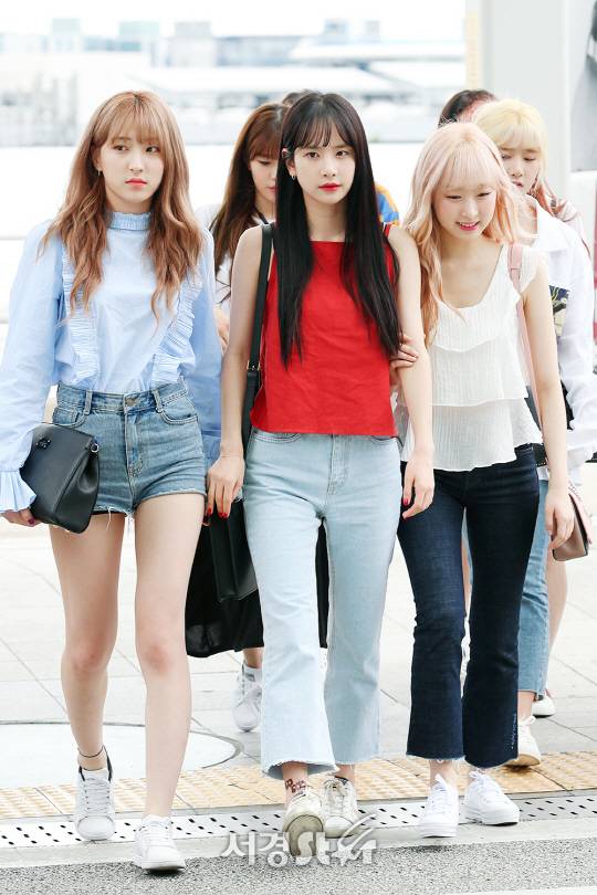 우주소녀 설아 소녀들은 나를 따르라~ 인천공항 출국