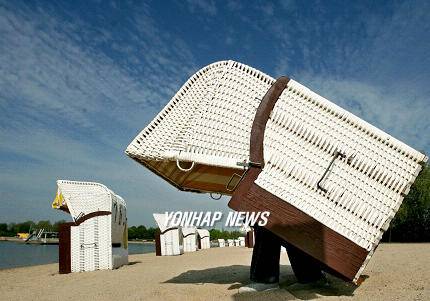 GERMANY BEACH CHAIRS