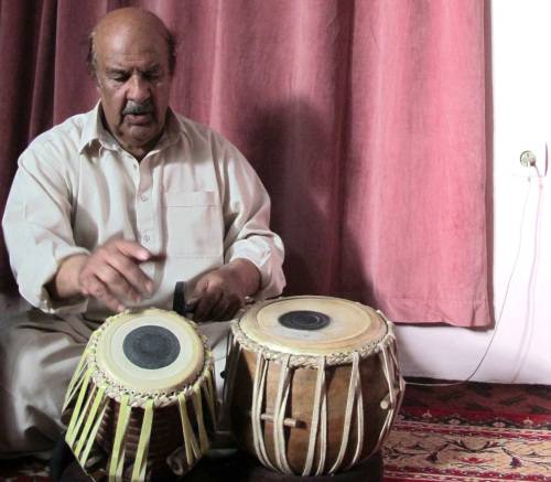 Afghan musician keeps tradition alive