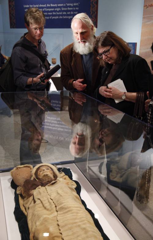 Philly exhibit reopens with Chinese mummies