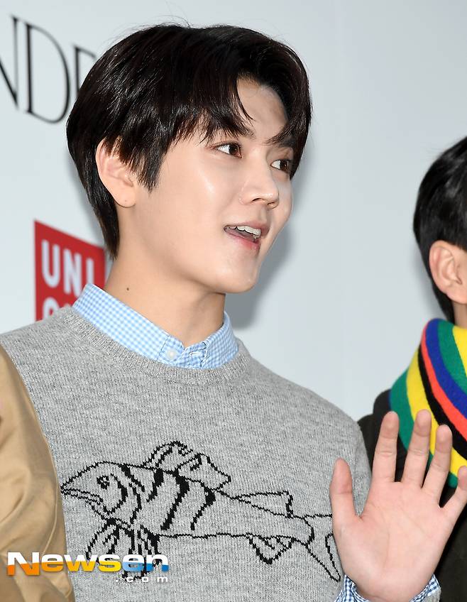 포토엔hd 뉴이스트w 렌 그림같은 옆모습