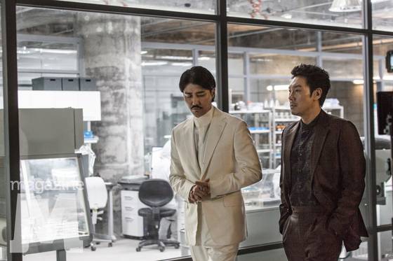 류준열·조진웅 마약 소굴에서 속고 속이기 한판독전 촬영현장