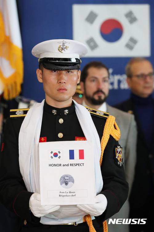 전우들 곁으로 돌아온 625 참전용사 유해