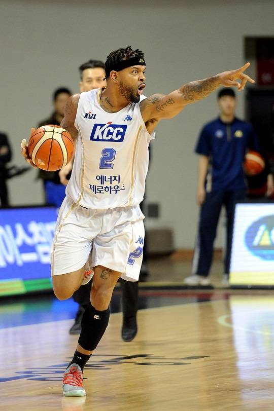 [BK Review] '지역방어 완벽공략' KCC, KGC인삼공사 대파