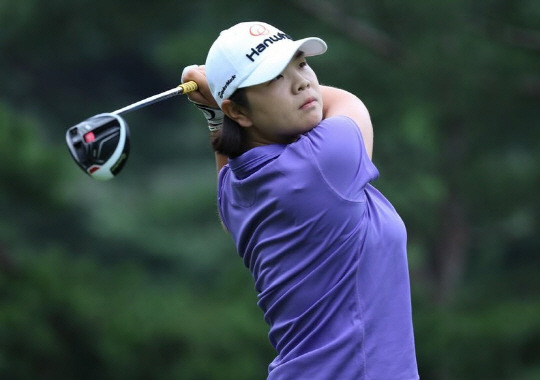 '불굴의 골퍼' 이민영, JLPGA 투어 감투상 수상