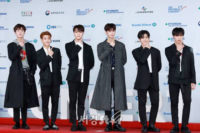 아스트로(ASTRO), '완벽한 V라인~' (2018 드림콘서트)