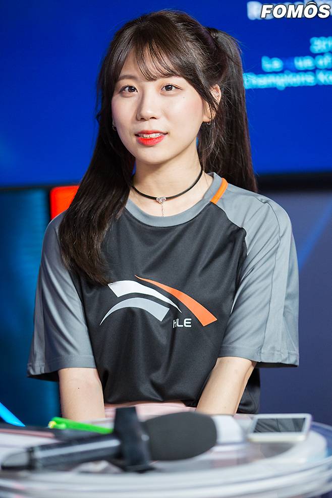 포토 롤챔스 박지선 통역 트윈테일 어때요