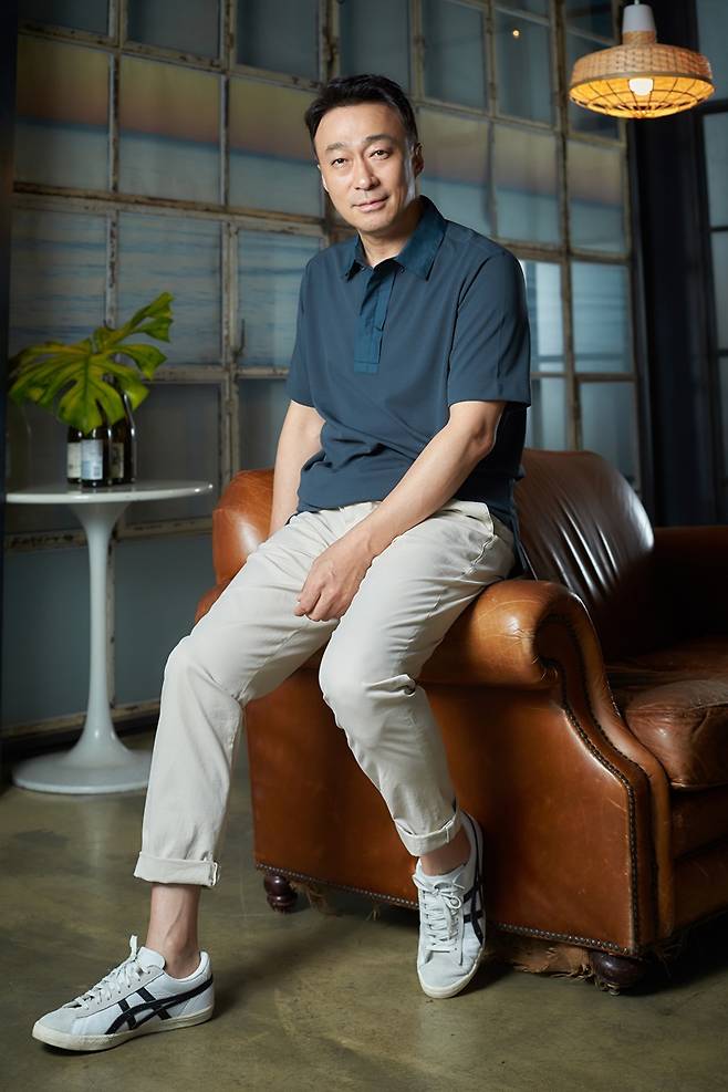인터뷰② 이성민 공작과 목격자 모두 애정난감하고 힘들어