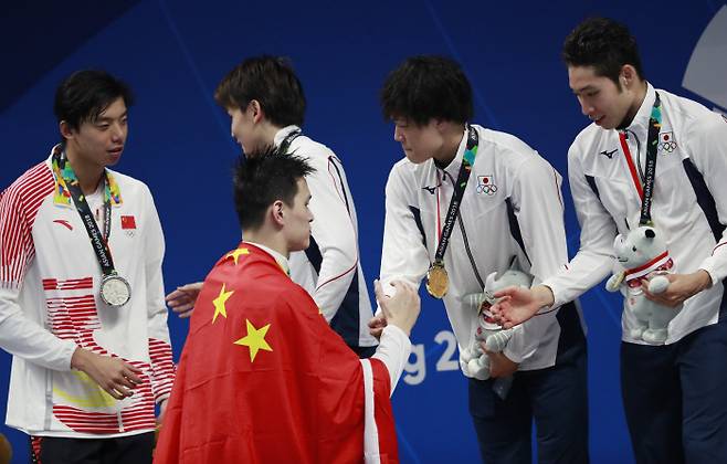 아시안게임 일본 亞수영스타 총출동한 자유형 200m 릴레이서 금메달