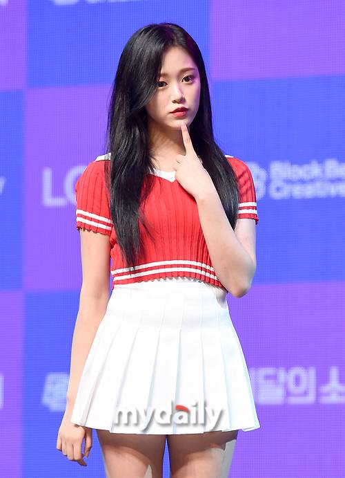 Md포토 이달의 소녀 현진 인형같은 외모