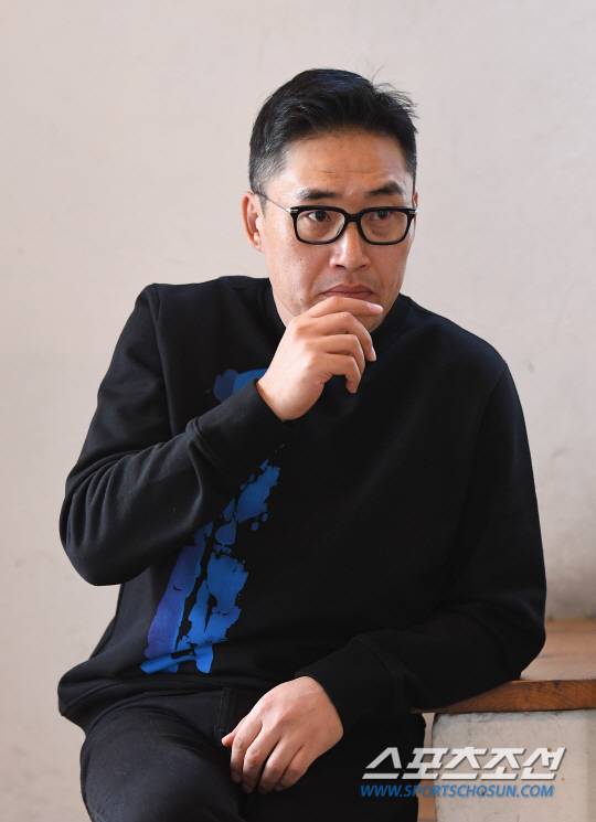 인터뷰① 김성훈 감독 창궐 고난도 액션 오직 현빈이기에 가능