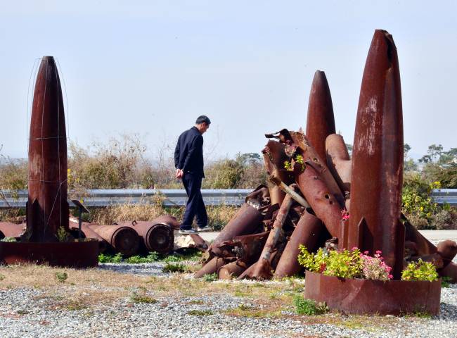 [Eye Plus] Decades after bombing, Maehyangri seeks reemergence as ...