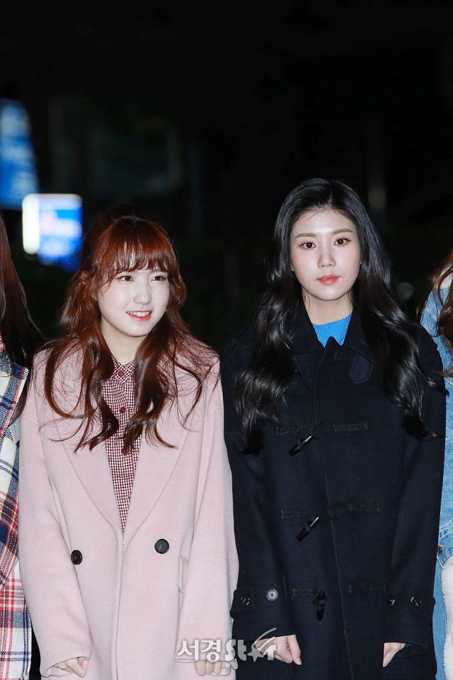 혼다히토미 권은비 빵토미 옆에 권토끼 뮤직뱅크 출근길