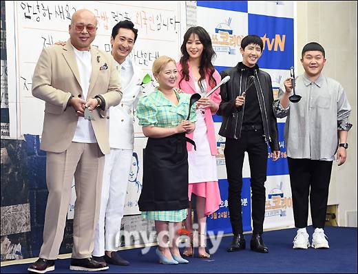 집밥vs안주미쓰 코리아 사기캐릭터 한고은x금손 박나래가 만났다 Md현장 종합