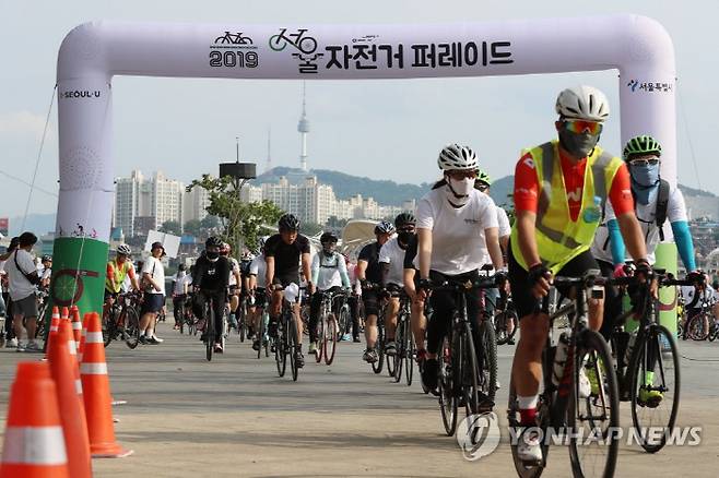 광복절에 태극기 달고 자전거 달리자2019 한강 자전거 한바퀴 15일 개최