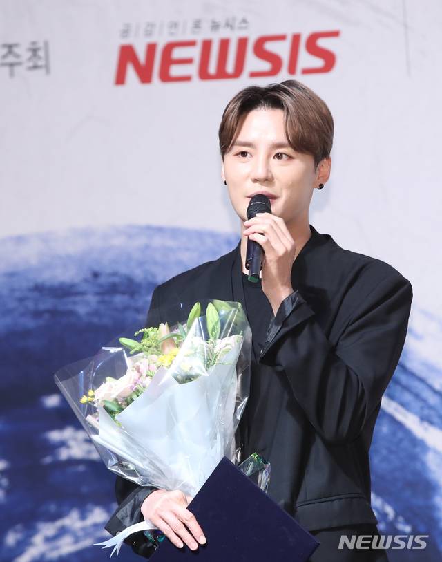 뉴시스 한류엑스포 톱가수 김준수 뮤지컬인들과 기쁨 나누고싶다