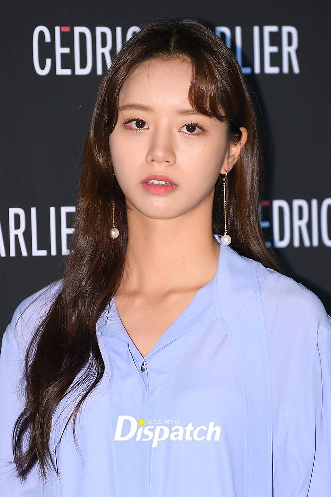 현장포토 감탄유발혜리 옆모습 미인