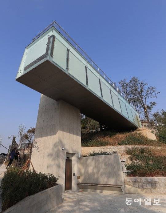청계천 옆 사진관 채석장이 전망대로서울의 발전상이 한 눈에