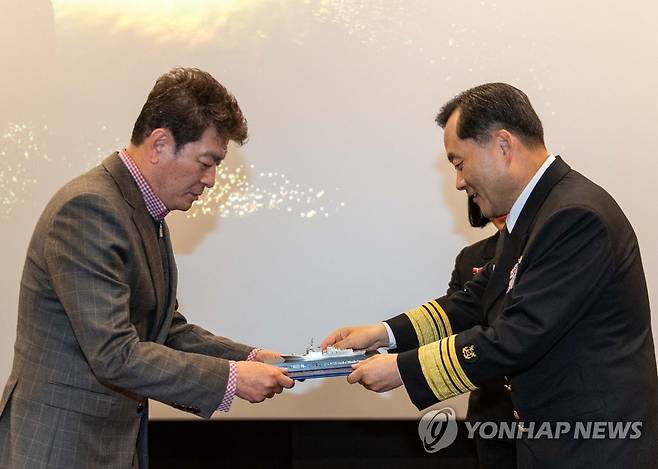 해군 바다사진·디자인 공모전 시상식