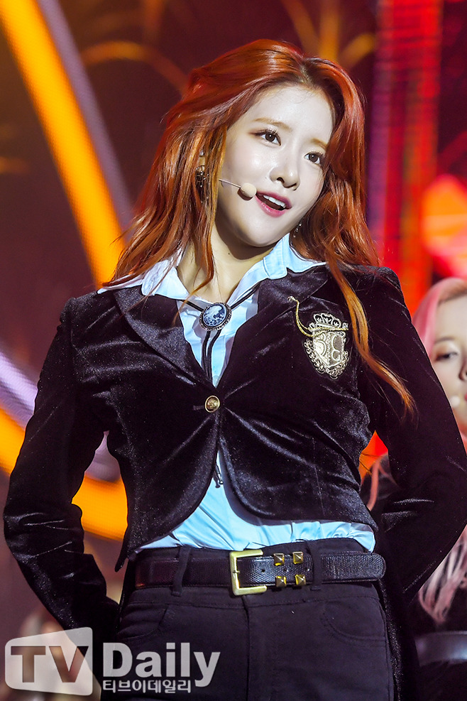 Td포토 우주소녀 엑시 이루리로 화려하게 컴백