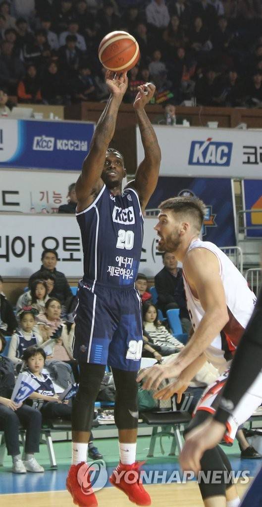 골대를 향해 슛