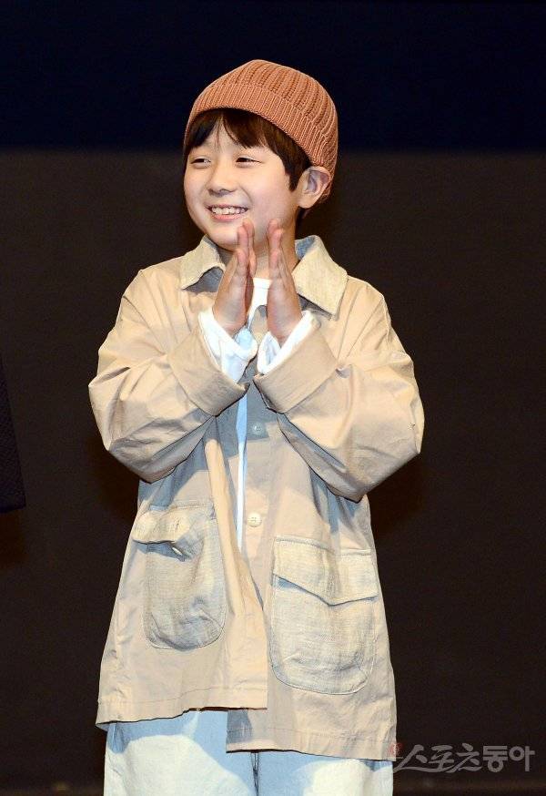 영화 저 산 너머 이경훈 고맙습니다 서로 사랑하세요 포토