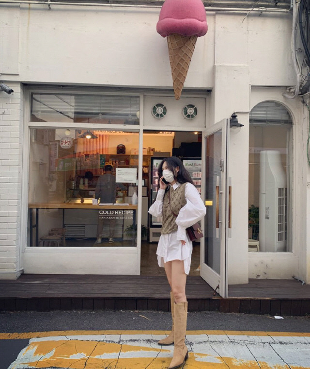 현아 화이트 셔츠만 입고 아찔 각선미 자랑던♥이 반한 청순섹시