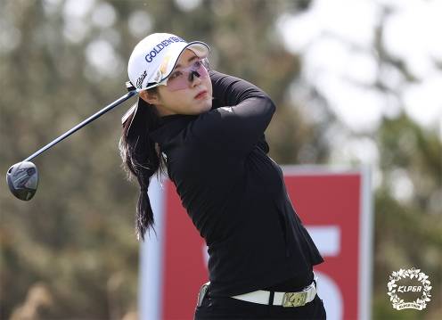 티샷을 날리는 안수빈 프로 [KLPGA 롯데렌터카 여자오픈]