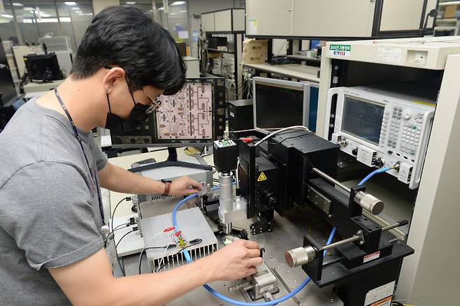 DMC융합연구단, AESA 레이더 핵심부품 국산화 성공