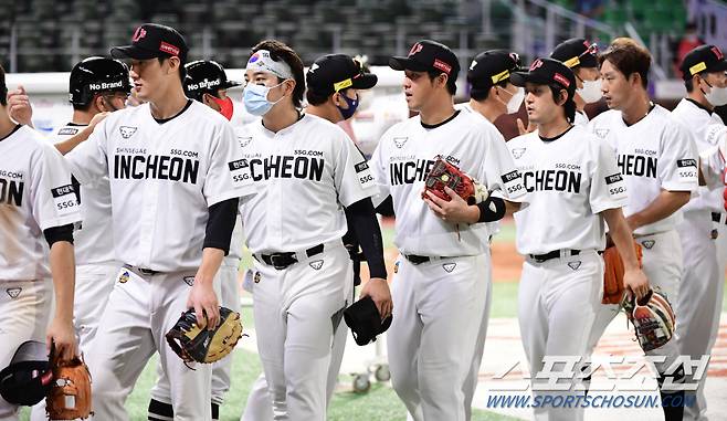 [포토] SSG 'KIA 잡고 연패 탈출'