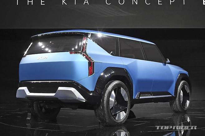 기아 Ev9 내년 4월 출시 예고 팰리세이드급 대형 전기 Suv 탑라이더