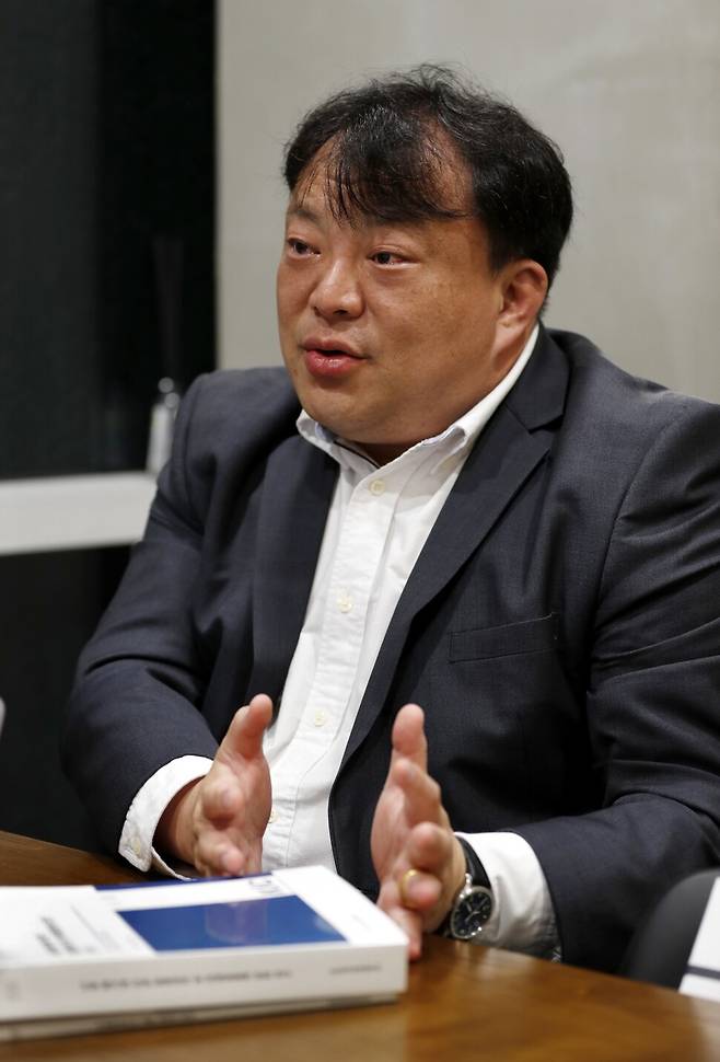 사형이 아니라 잡히는 게 두려웠다 33명 사형수 인터뷰 김대근 박사