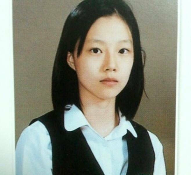 너무 예뻐 역대급 졸업사진으로 난리난 여신 배우 과거 키노라이츠