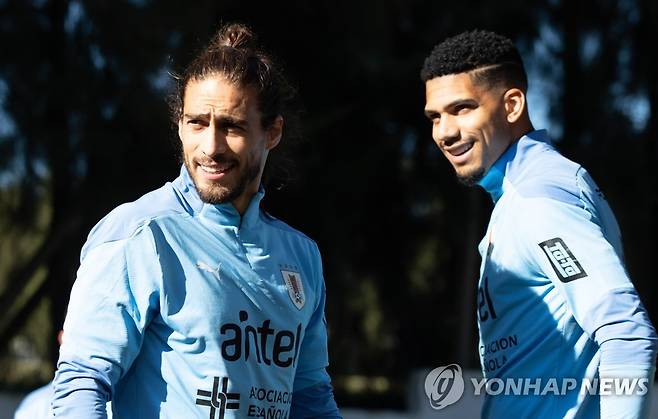 벤투호 상대 우루과이 노장 수비수 카세레스 La 갤럭시 입단