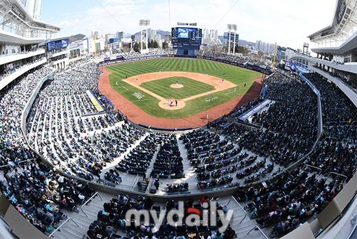 NC, 154km 특급유망주와 2억 5000만원에 도장..신인 계약 완료 [공식발표]