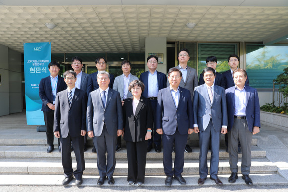 제철소 부생가스로 플라스틱 원료 제조하는 기술개발 추진