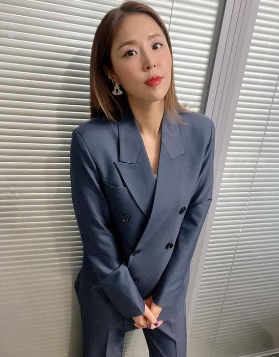 코요태 신지 가분수 사진에서도 살아남는 미녀 가수 Ten★