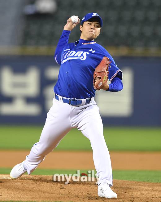 Md포토 김윤수 승리를 위해
