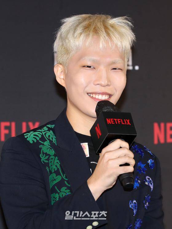 포토 이찬혁 부드러운 미소